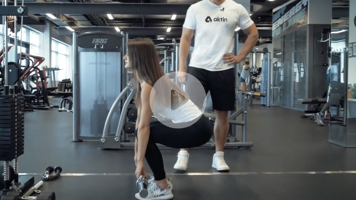 Jak na kulatý zadek? Poradíme ti se cviky i stravou | Aktin