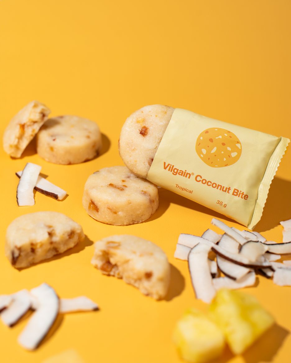 Vilgain Coconut Bite – Sour Cherry 38 g | Vilgain