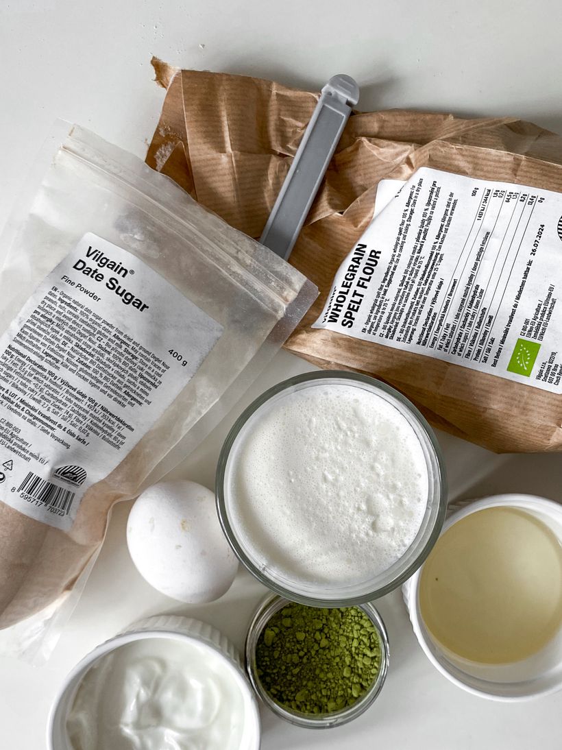 Machové muffiny s krémom z mascarpone | Aktin recepty