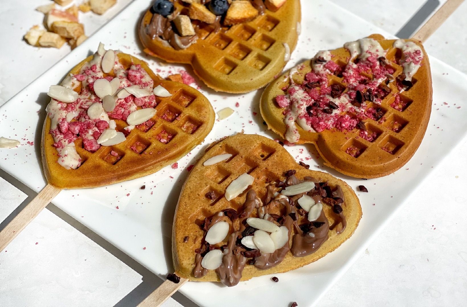 Waffle Pops alias vafle na špejli | Aktin recepty