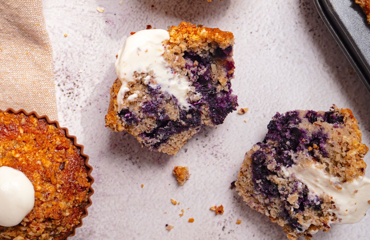 Machové muffiny s krémom z mascarpone | Aktin recepty